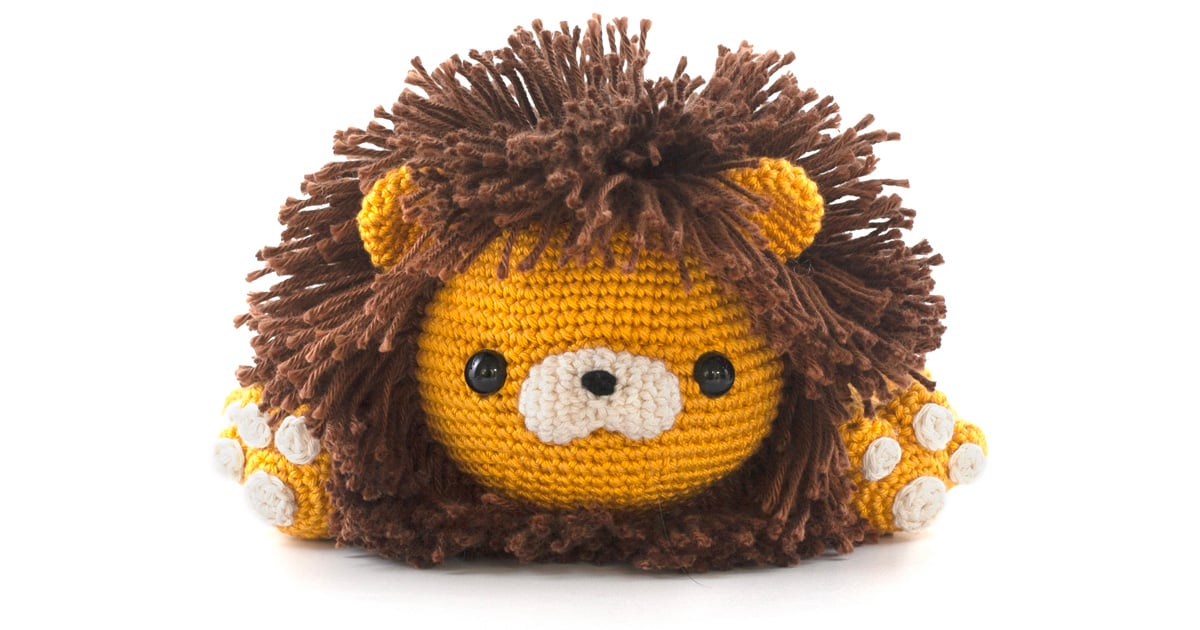 Free Lion Amigurumi crochet pattern - DIY Fluffies