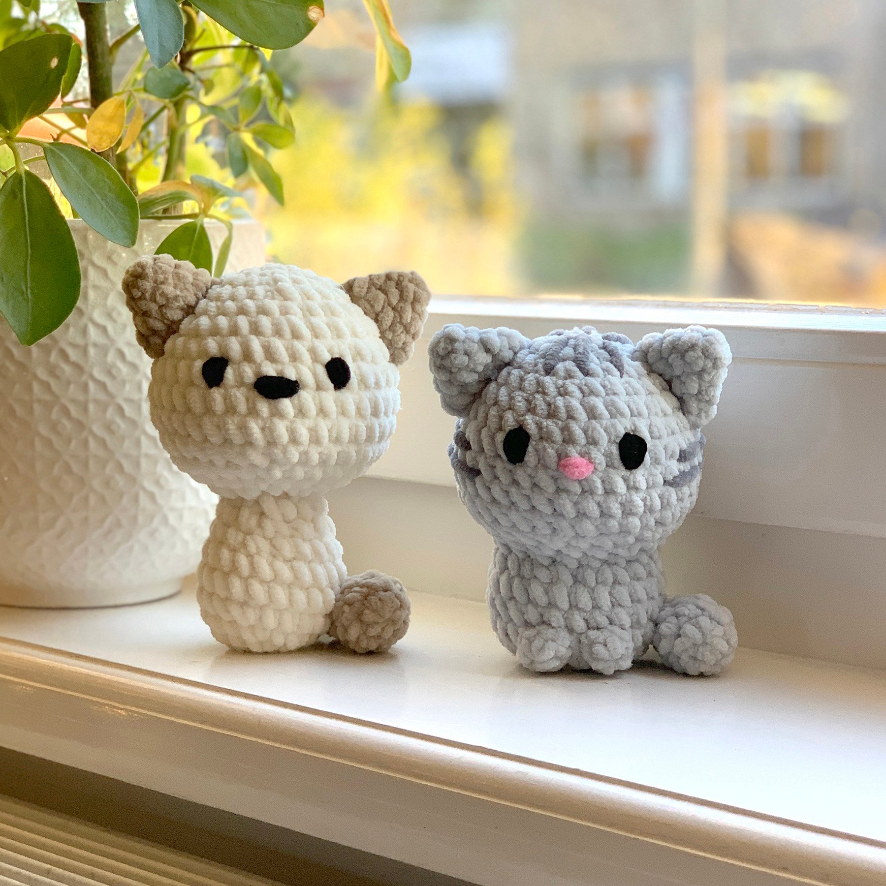 Free Cat Crochet Pattern - DIY Fluffies Lily the Cat Amigurumi